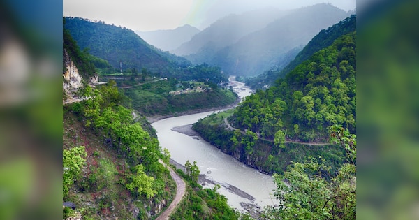 do you know which is longest canal of up 100 years old sharda irrigates ...