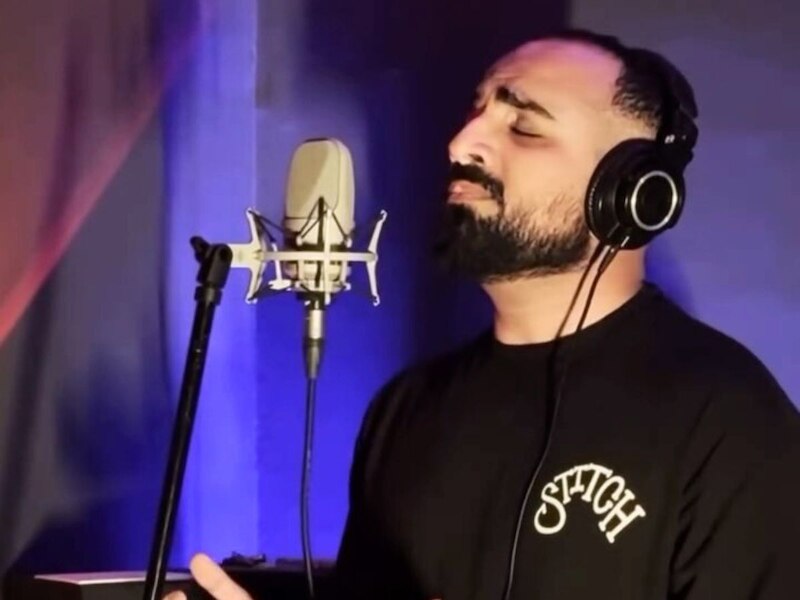 26 Years Old Kashmiri Singer Faheem Abdullah Saiyaara Title Track ...