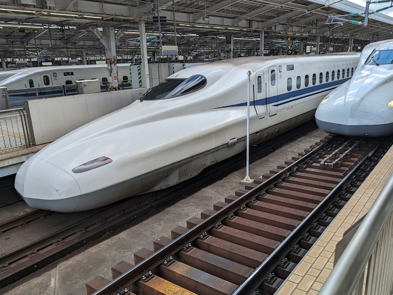 Bullet train to run in UP too DPR preparation for Delhi Varanasi Howrah ...