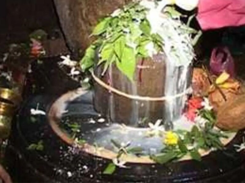 History of Koteshwar Dham the temple of Lord Shiva located in Lanji of ...