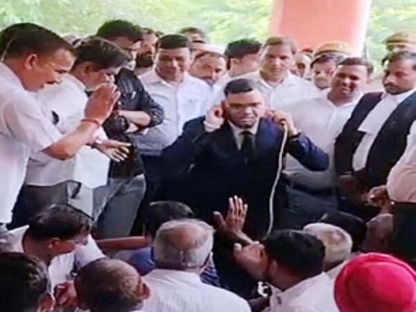 ias rinku singh rahi transferred to lucknow after video viral sit ups ...