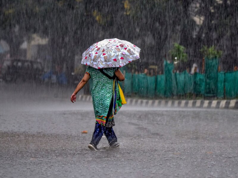 varanasi weather update 1 august 2025 today forecast waterlogging on ...