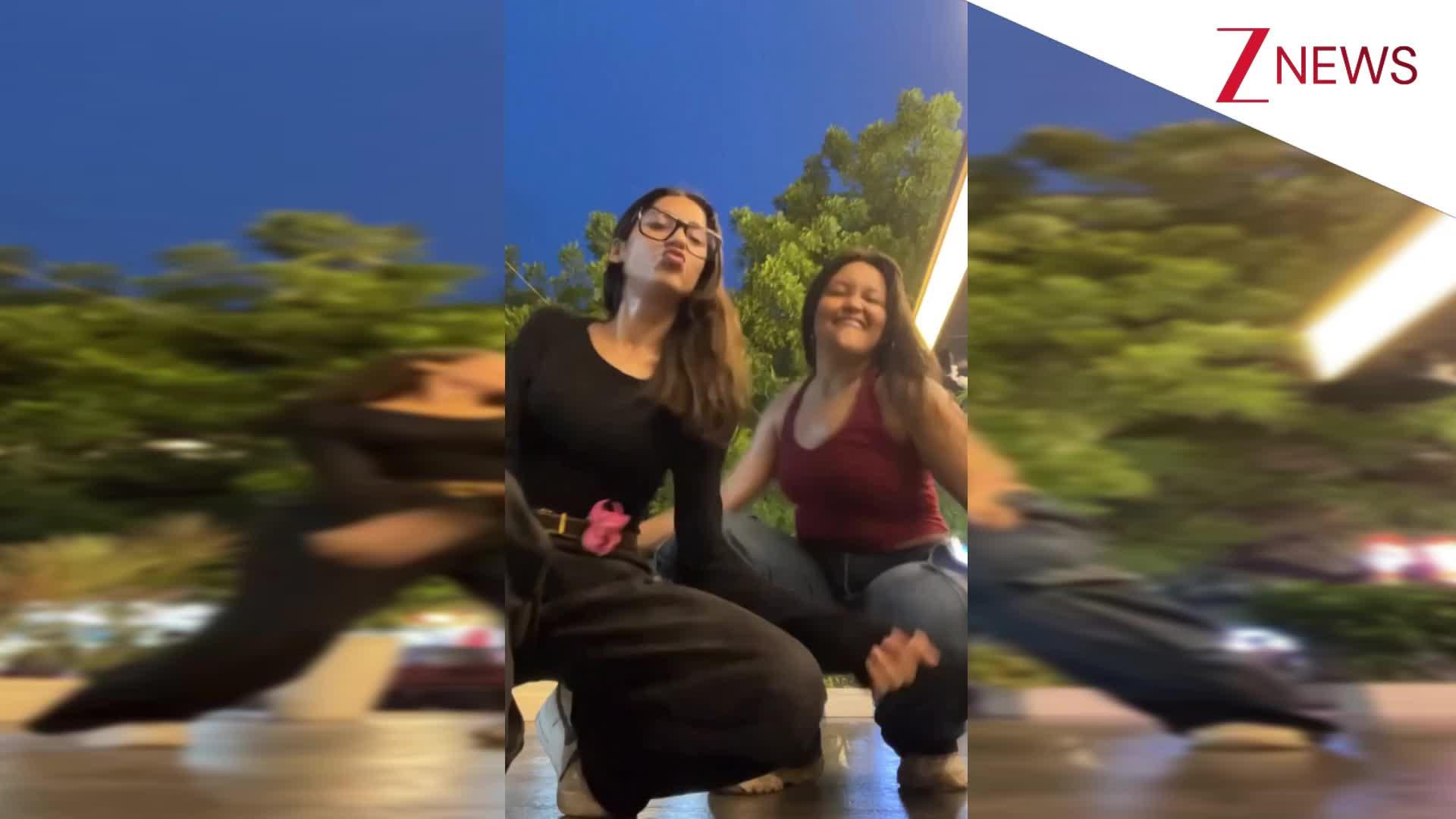 full on josh! 2 girls bold public dance on hit bollywood track chinta ...