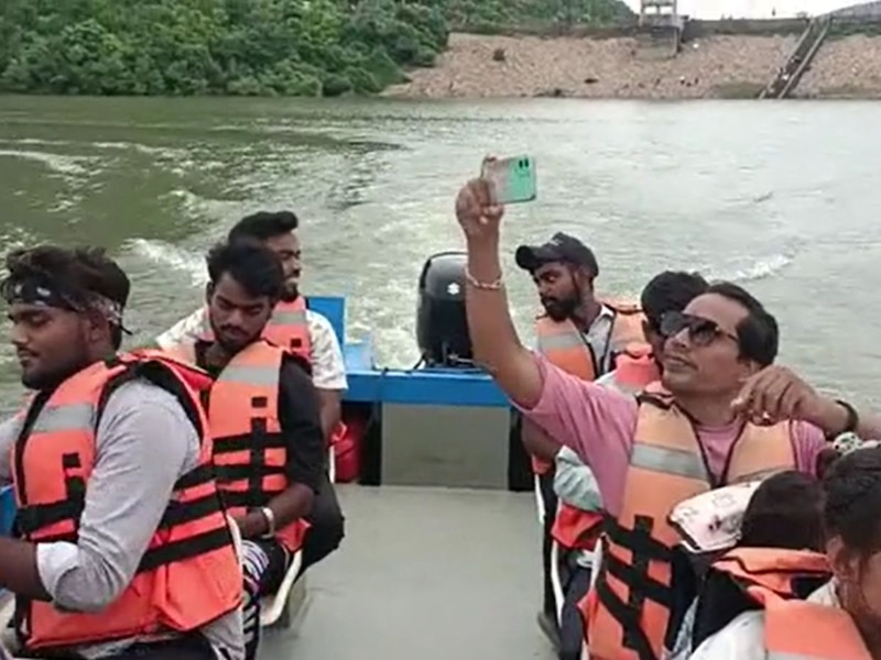 Kaimur Karamchat Dam is no less than Dal Lake Crowds of tourists from ...