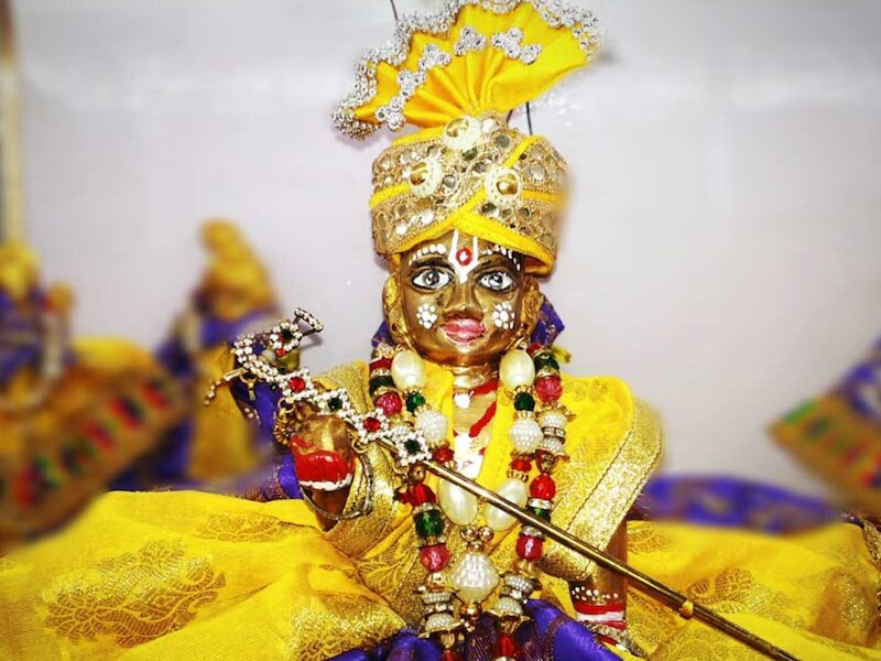 janmashtami 2025 If you are bringing Laddu Gopal home than know laddu ...