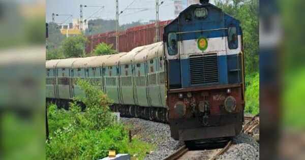 Big relief for passengers on Chhath Festival Howrah-Raxaul Puja special ...