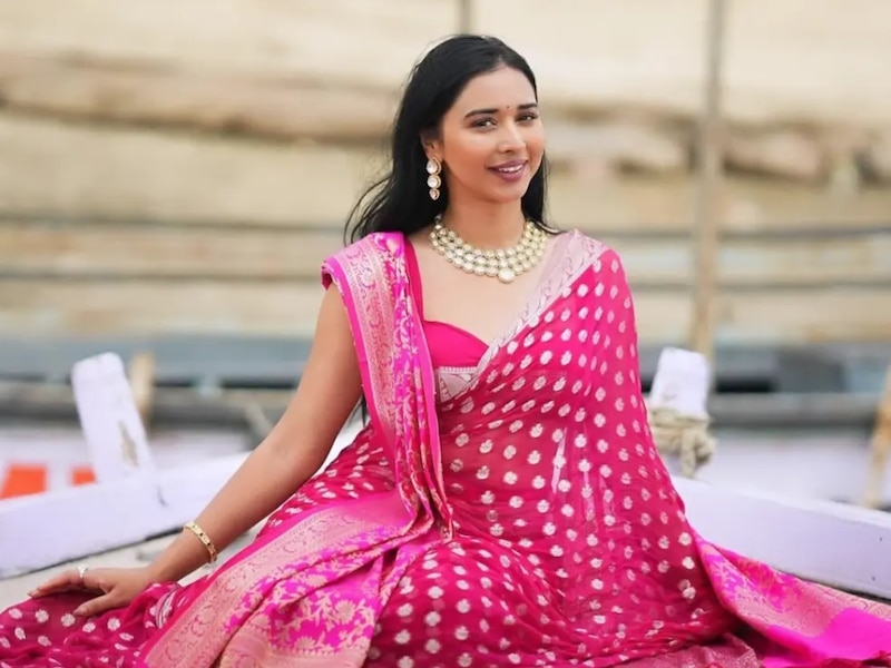 29 Years Old Bigg Boss 19 Richest Contestant Taniya Mittal Luxury ...