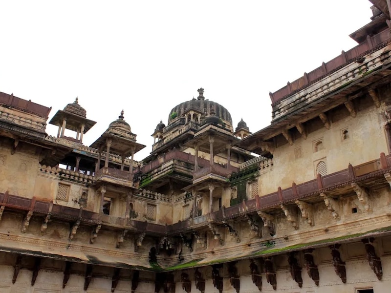 beautiful palace has been deserted for 400 years considered most ...