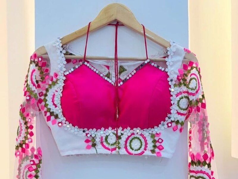 latest blouse designs for garba night trending navratri 2025 blouse ...