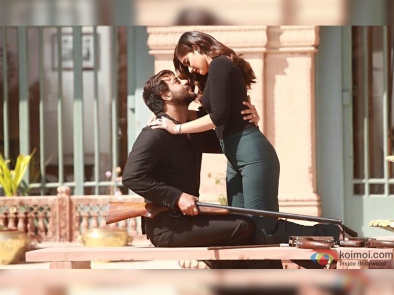 8 Years Old Romantic Song Mere Rashke Kamar Sung by Nusrat Rahat Fateh ...