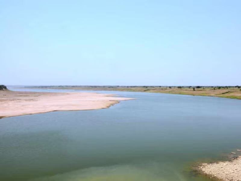 story of chambal river passes which districts of madhya radesh mahu ...