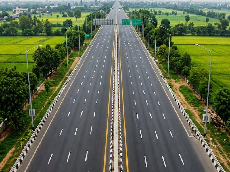 6 lane flyover will be built from polytechnic chauraha to kisan path ...