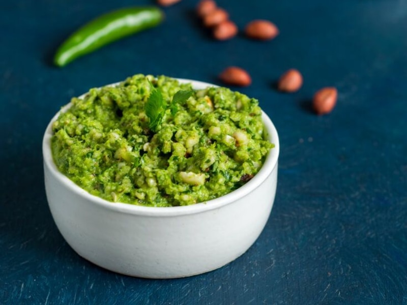 thecha recipe how to make thecha at home maharastrian thecha | बोरिंग ...