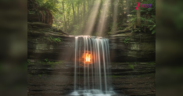 Eternal flame falls new york waterfall with fire chestnut ridge park ...