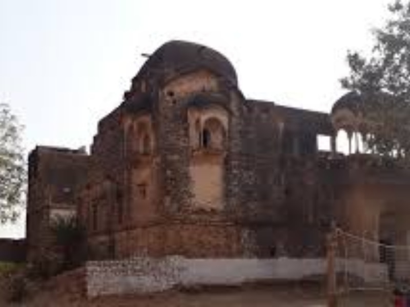 most haunted place of shivpuri mysterious pohri fort is known for ghost ...