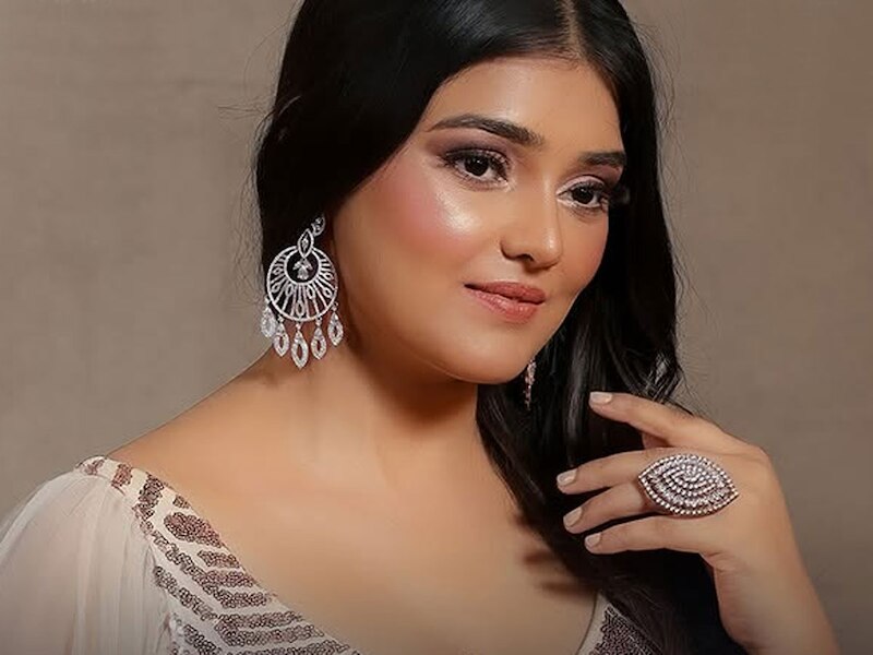 shivika singh bais became Mrs Universe Beauty Princess 2025 philippines ...