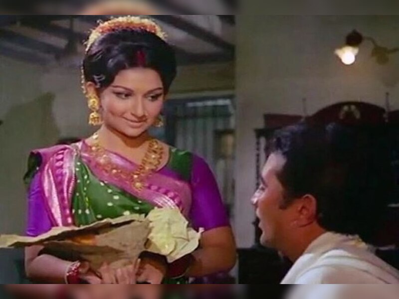 1970 Classic Film Amar Prem Dialogue Pushpa I hate Tears Rajesh Khanna ...
