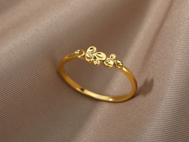 latest gold ring designs trending gold ring new designs for royal ...