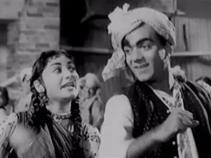 79 Years Late Hindi Cinema Veteran Actress Meenu Mumtaz Romance With ...