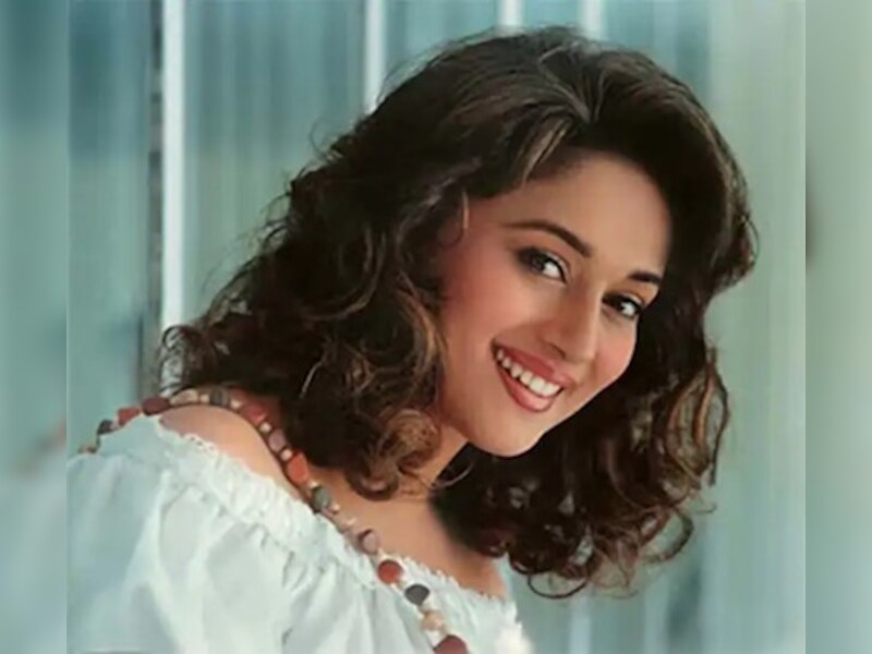 90s biggest actress Madhuri dixit husband dr Shriram nene monthly ...