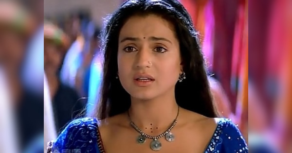 Moradabad court issued summoned in name of actress amisha patel in ...