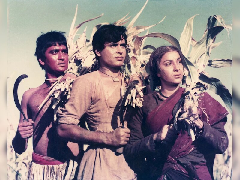 1957 Biggest Recorder Breaker Film Mother India Nargis Sunil Dutt ...