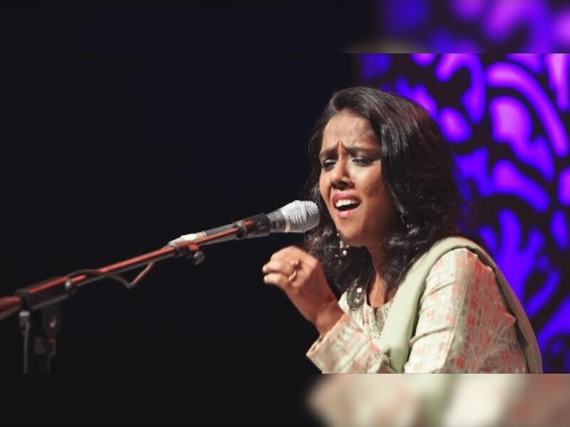 49 Years Old Playback Singer MahaLakshmi iyer Song Dil se Kabhi Alvida ...