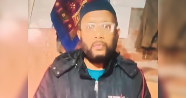 Delhi blast accused dr Parvez Ansari neighbours make shocking ...