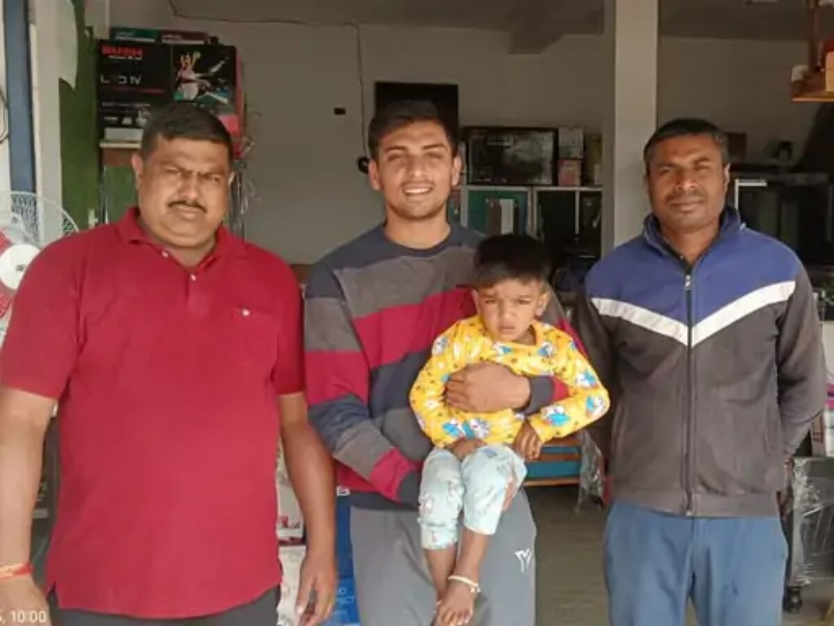 cgpsc 2024 exam results durg devesh prasad sahu achieves rank one after ...