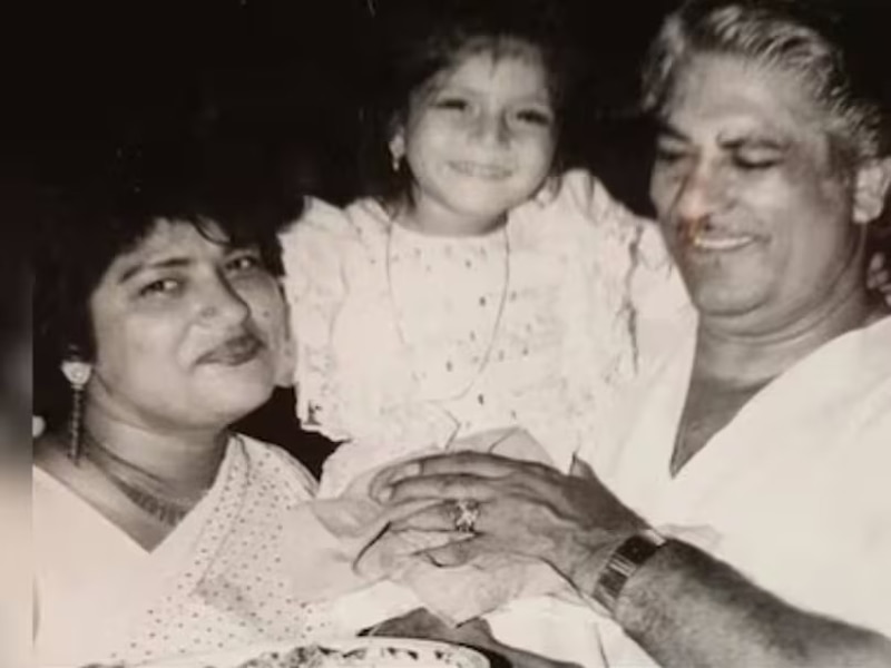 77 Years Old Late Top Choreographer Saroj Khan Married at 13 to 30 Yr ...
