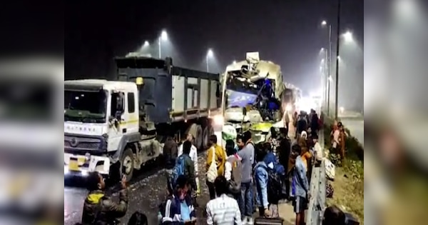 etawah horrific accident private sleeper bus collides with truck 10 ...