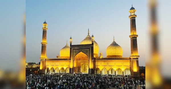 Holy Month Ramadan in Islam for Muslims know when Roza start in 2026/ Ramzan 2026: साल 2026 में ...