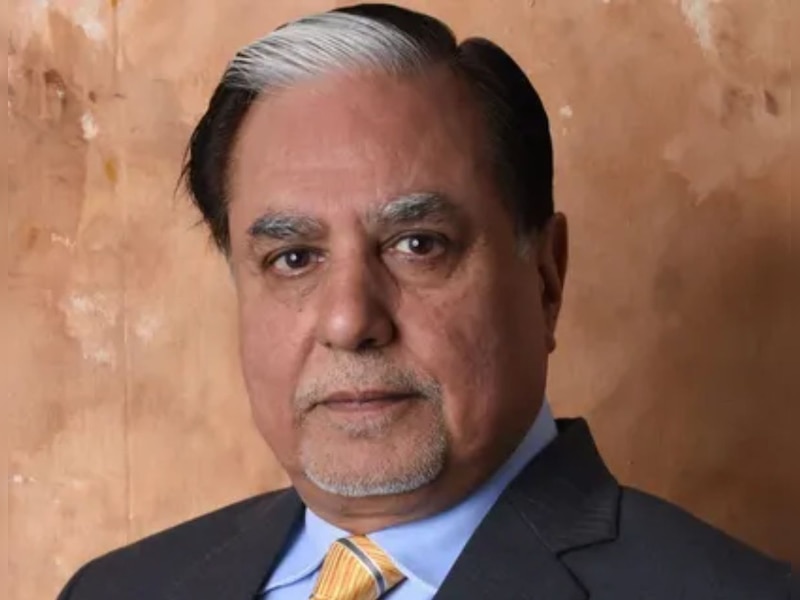 haq director suparna S Varma and sonu sood birthday wishes to 75 year ...