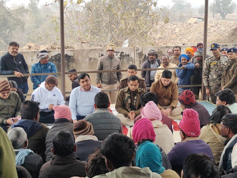 success story of collector of chhatarpur ias parth jaiswal cracked upsc ...