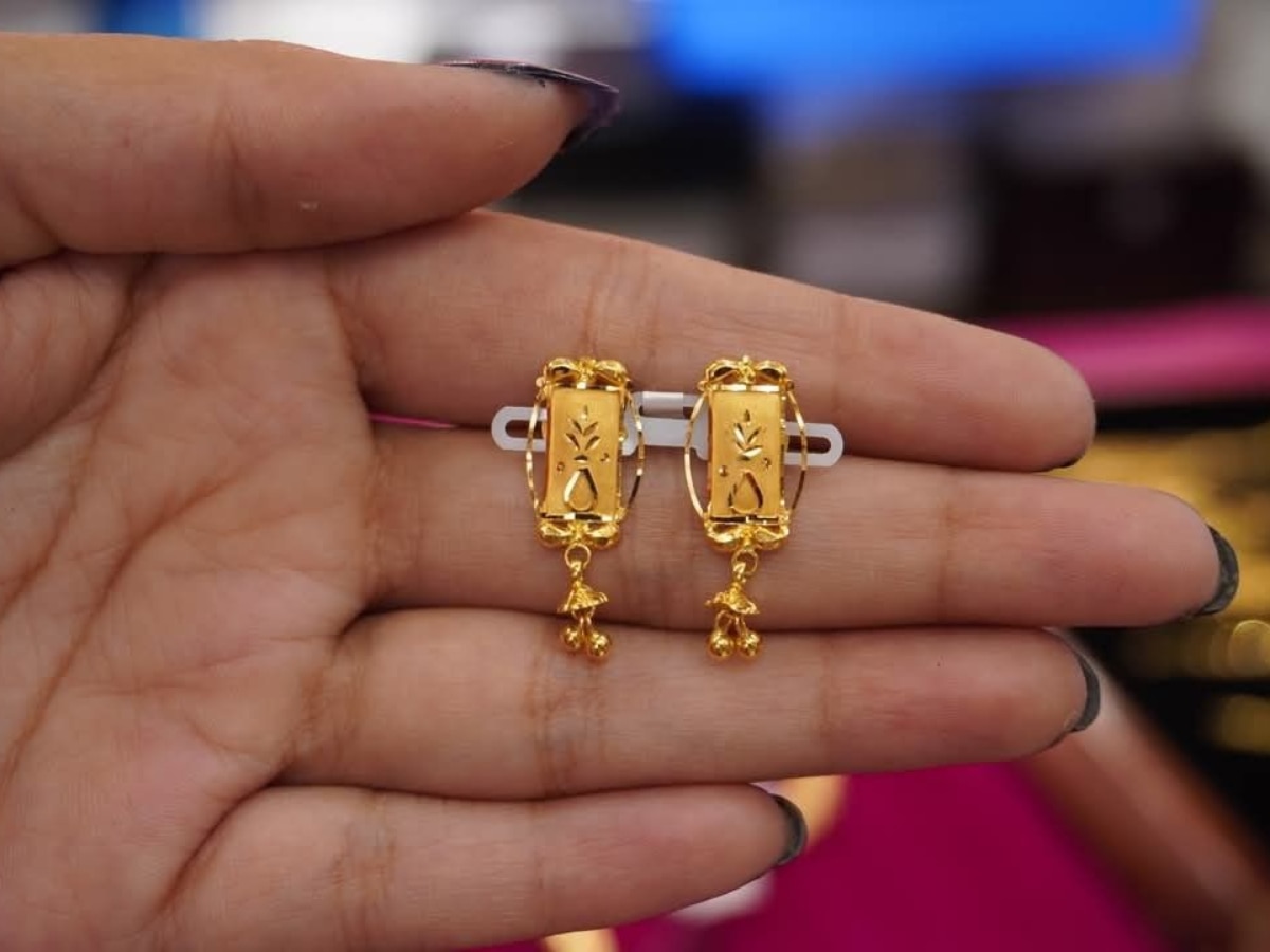 latest gold daily wear earrings designs trending 1 to 2 gram gold ...