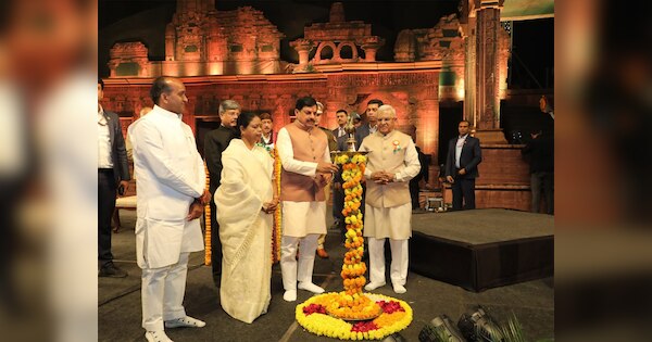 Governor Mangubhai Patel and CM Mohan Yadav inaugurated the Republic ...