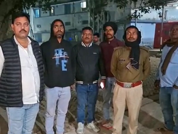 नालंदा में भीषण सड़क हादसा: अनियंत्रित ट्रक ने 4 युवकों को कुचला, मौके ...