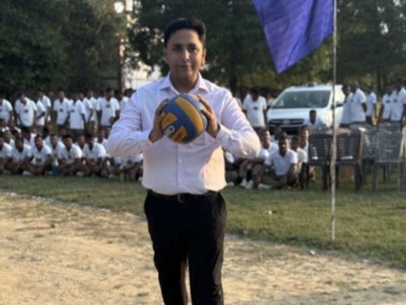 Who is IPS Ravi Kumar become New SP of Raebareli know success story ...
