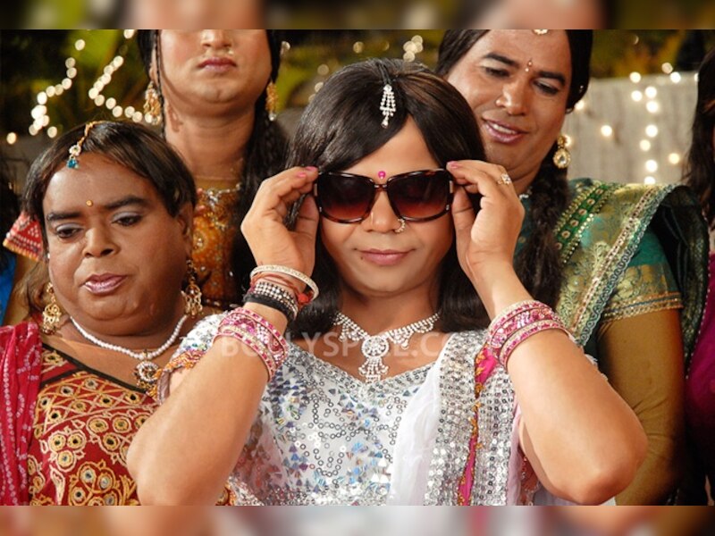 comedian Rajpal Yadav Super flop film Ata Pata Laapata many actors ...