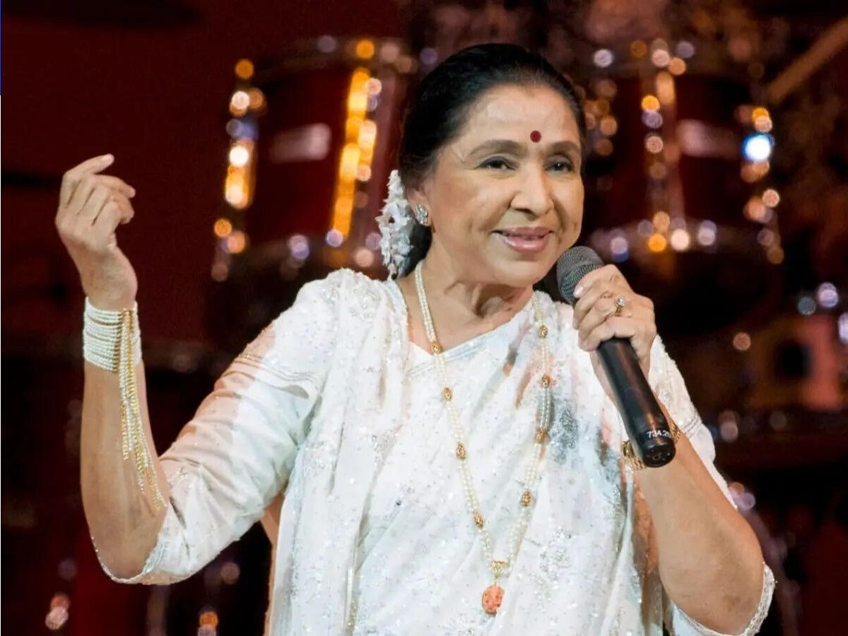 92 year old asha bhosle Last Rite photos funeral antim sanskar time ...