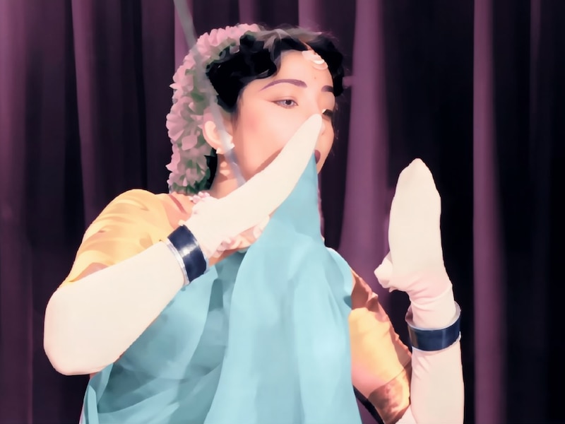 70 Years Old Most Beautiful Iconic Romantic Song Jahan Main Jati Hoon ...