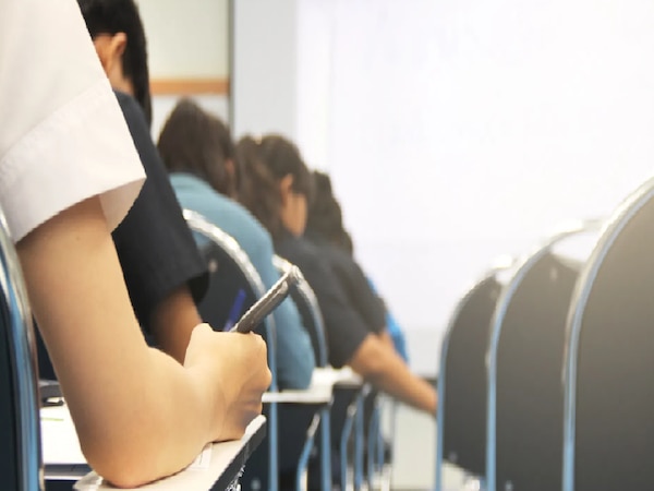 up pgt exam 2nd day ai monitoring 464 lakhs candidates appeared strict ...