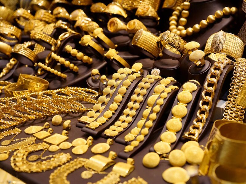 gold rate expensive silver jumps by 30,000 today check new price 14 may ...