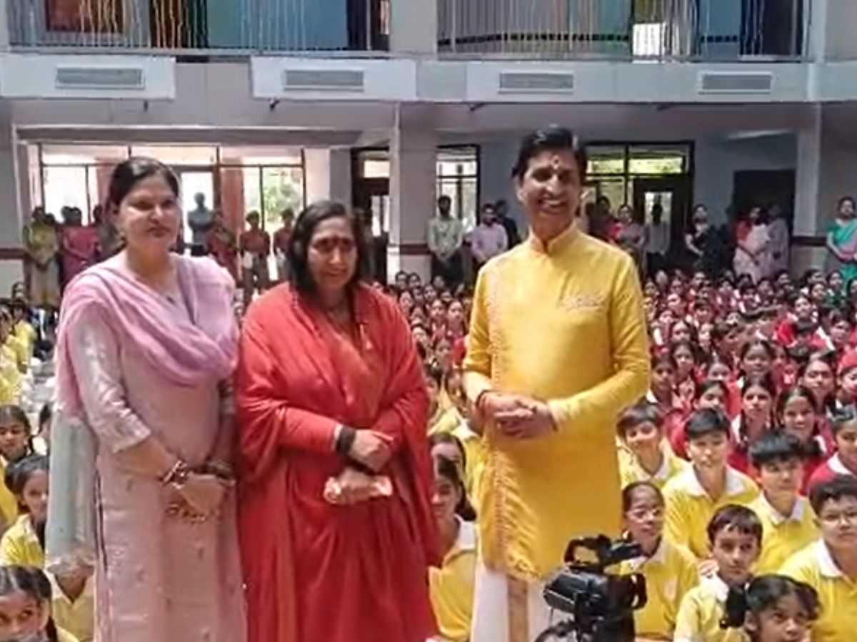 Kumar Vishwas Responds to Owaisi on Bhojshala Verdict Appeals Muslim ...