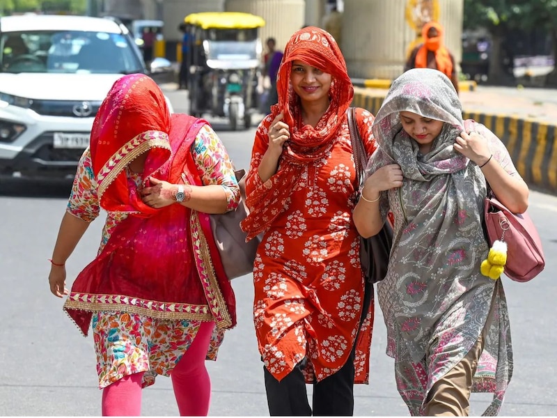 Heatwave Alert Issued for 18 Districts Including Raipur Durg Bilaspur ...
