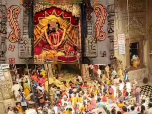 supreme court decision on mathura vrindavan banke bihari mandir crowd ...
