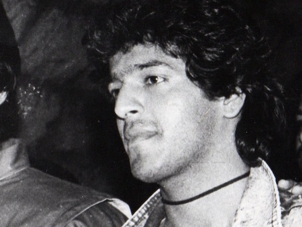 39 Years Old Chunky Panday Recalls FWICE Ban During 1987 Film Aag Hi ...