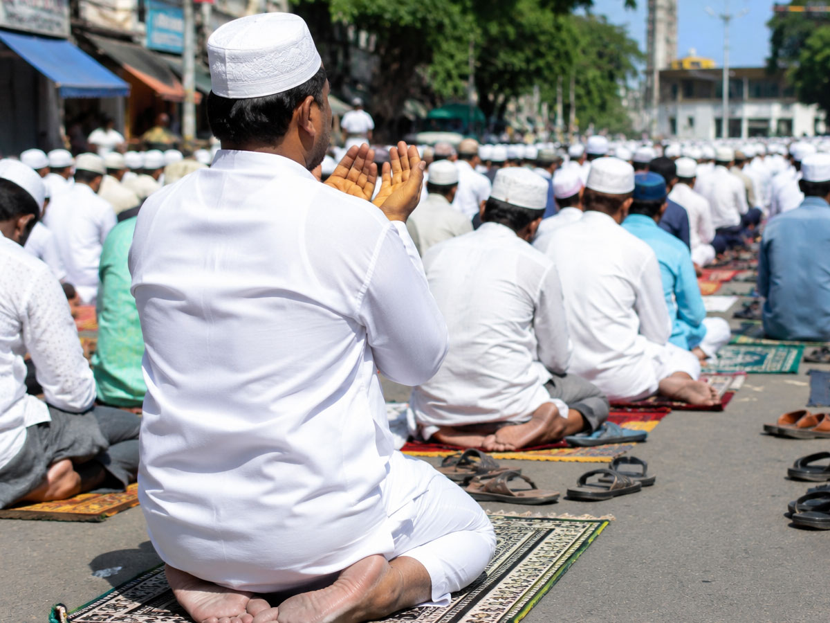 According to Quran offering Namaz on road is un Islamic while cow milk ...