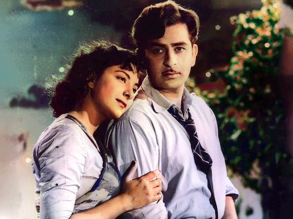 51 Years Old Late Gorgeous Actress Nargis Called Relationship With Raj ...