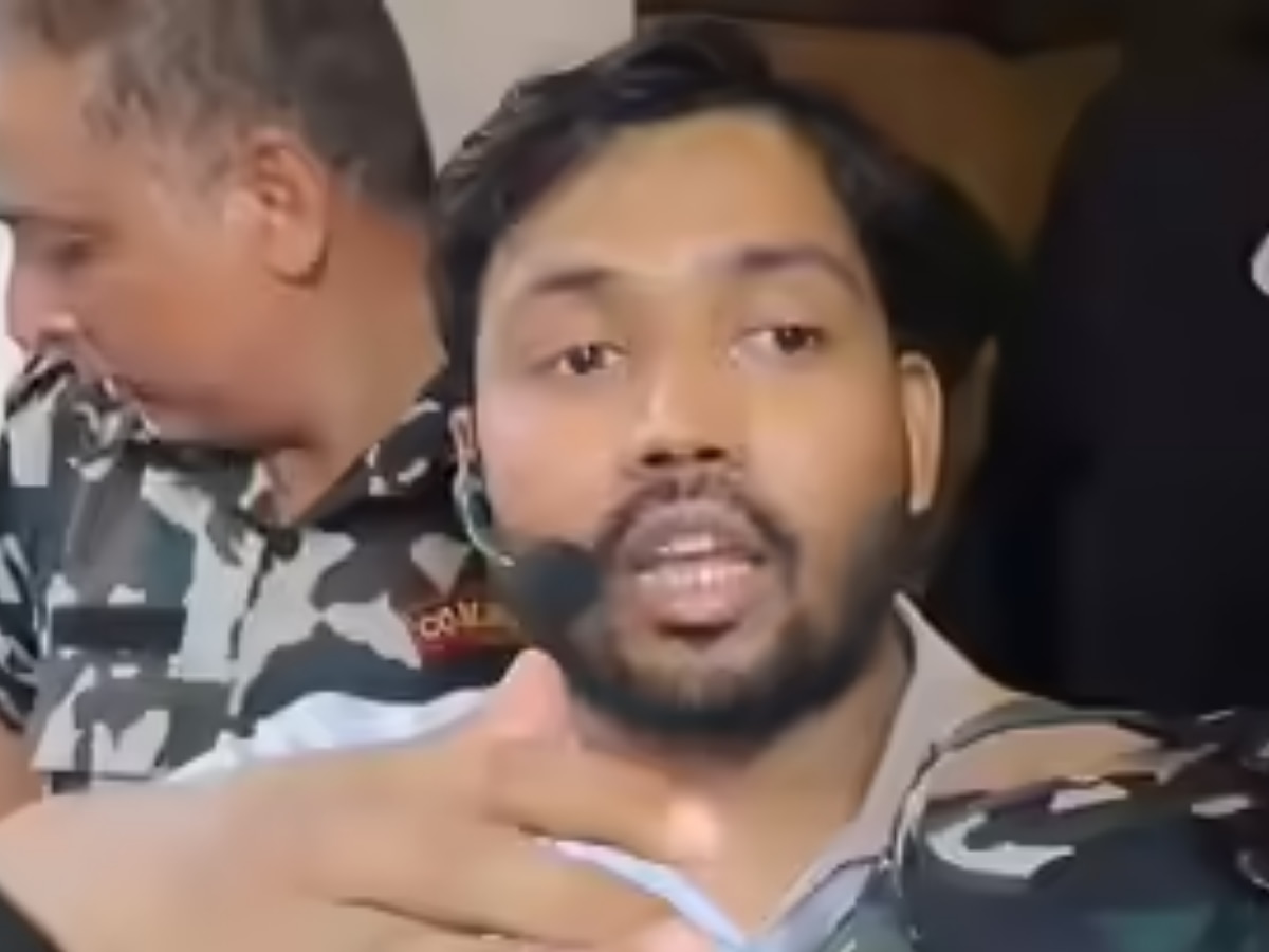 खान सर कोचिंग विवाद में बड़ी कार्रवाई: ज्ञान बिंदु कोचिंग के डायरेक्टर ...